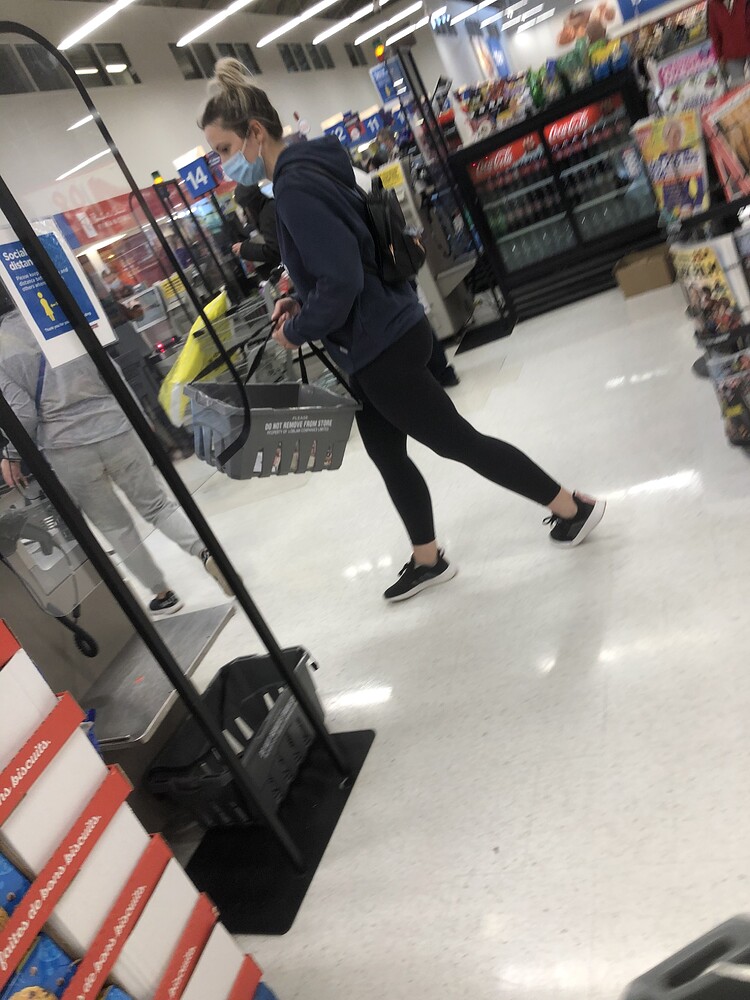 Grocery store line up - Spandex, Leggings & Yoga Pants - Forum