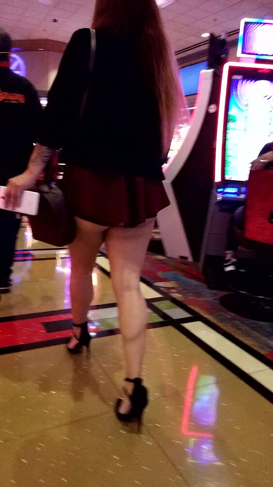 Showing cheeks - Forum