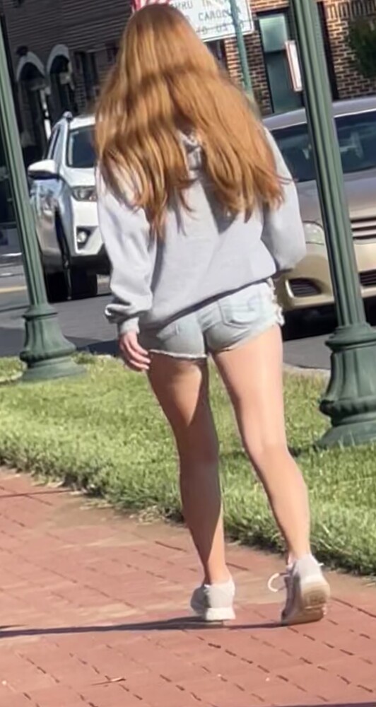 Sexy Ginger Teen In Jean Booty Shorts! - Short Shorts & Volleyball - Forum
