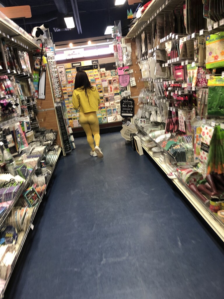 Yellow Dollar Tree Heaven - Page 2 - Spandex, Leggings & Yoga Pants - Forum