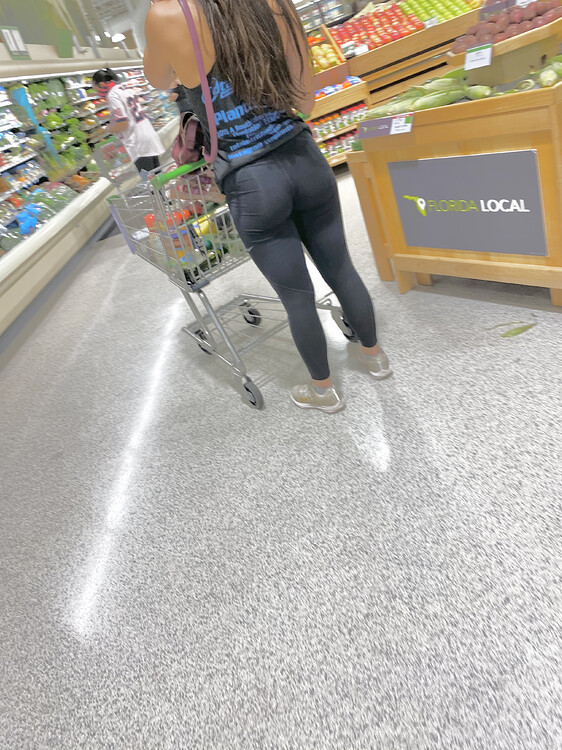 Grocery store booty - Spandex, Leggings & Yoga Pants - Forum