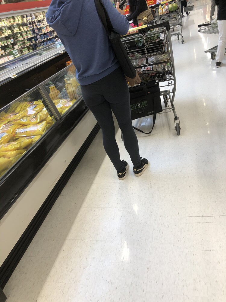 Grocery store booty - Spandex, Leggings & Yoga Pants - Forum