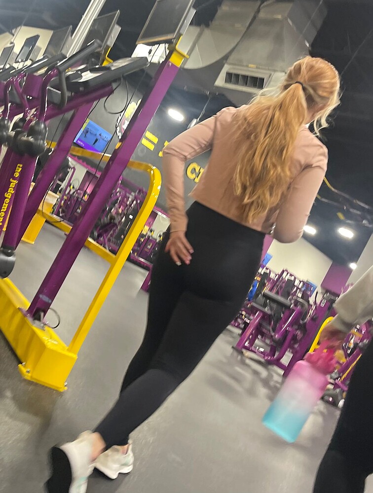 Gym Creep Pt 1 Spandex Leggings And Yoga Pants Forum