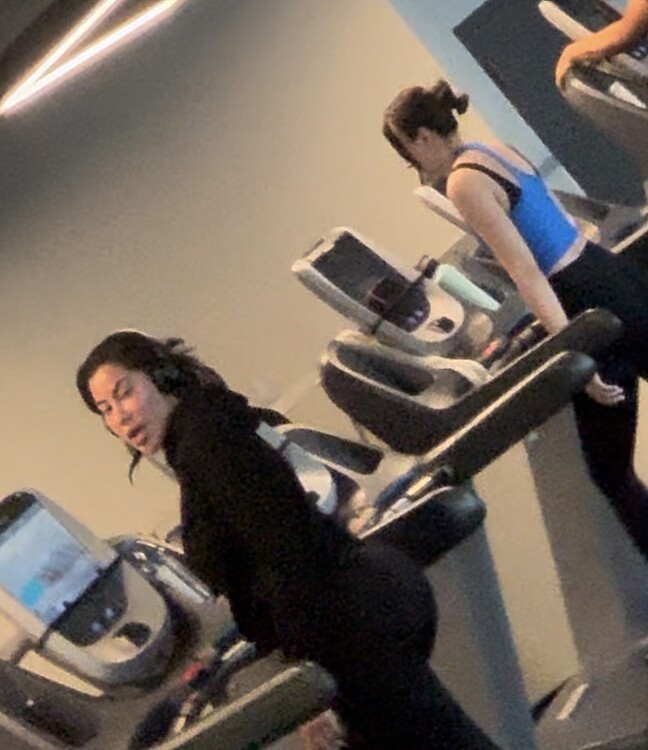 Bbl booty at the gym - Spandex, Leggings & Yoga Pants - Forum