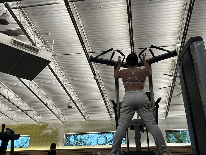 Gym Cutie Touching Her Ass Spandex Leggings And Yoga Pants Forum