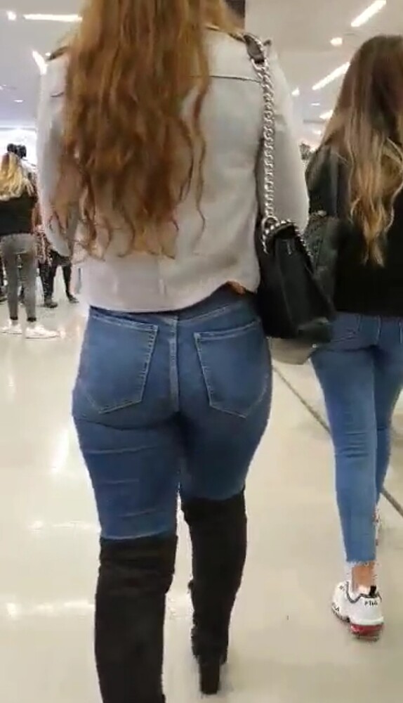 Sexy Girl In Tight Jeans High Hell Not Oc Tight Jeans Forum