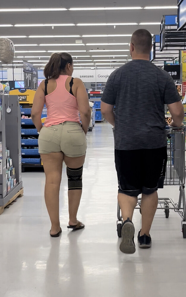 She gotta Donk - Short Shorts & Volleyball - Forum