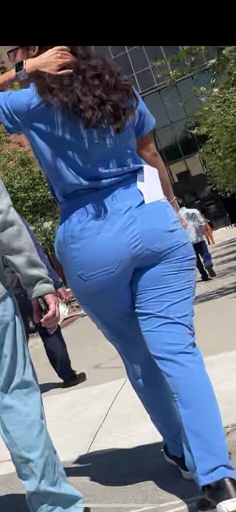 Assorted scrub booty pt.2 - Tight Jeans - Forum