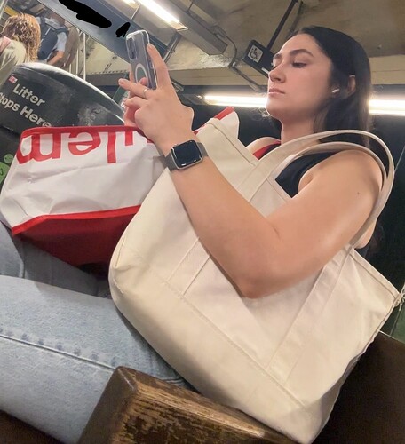 Thick college girl cheeked up (OC) - Tight Jeans - Forum