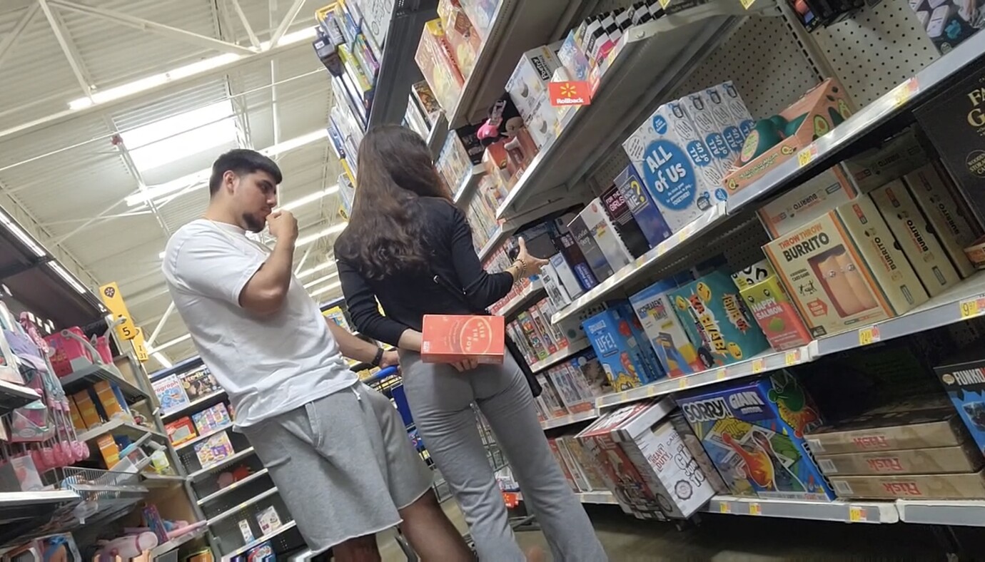 So round and Tight amazing VTL / Not OC - Spandex, Leggings & Yoga ...