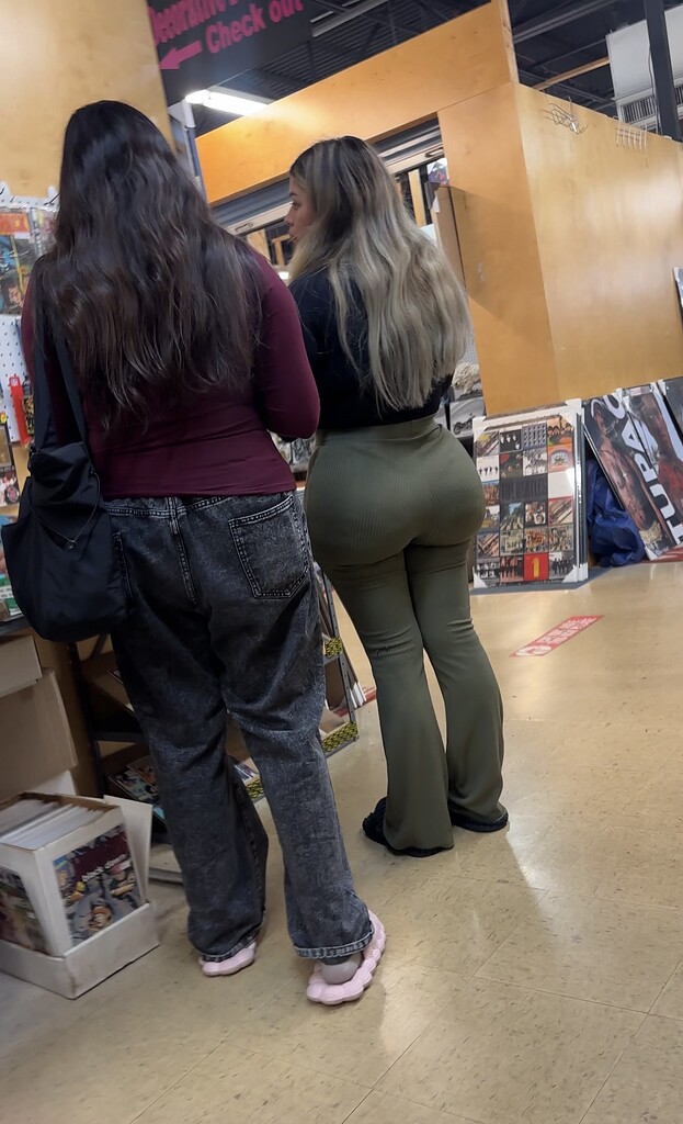HOLY BBL LATINA - Spandex, Leggings & Yoga Pants - Forum