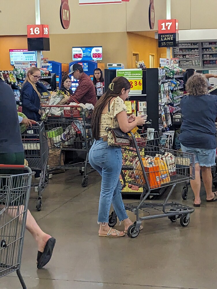 Packing lots of 🍑 in those jeans - Tight Jeans - Forum