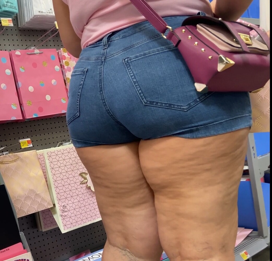 Thick bbw thighs in short shorts (Not Oc) - Short Shorts & Volleyball - Forum