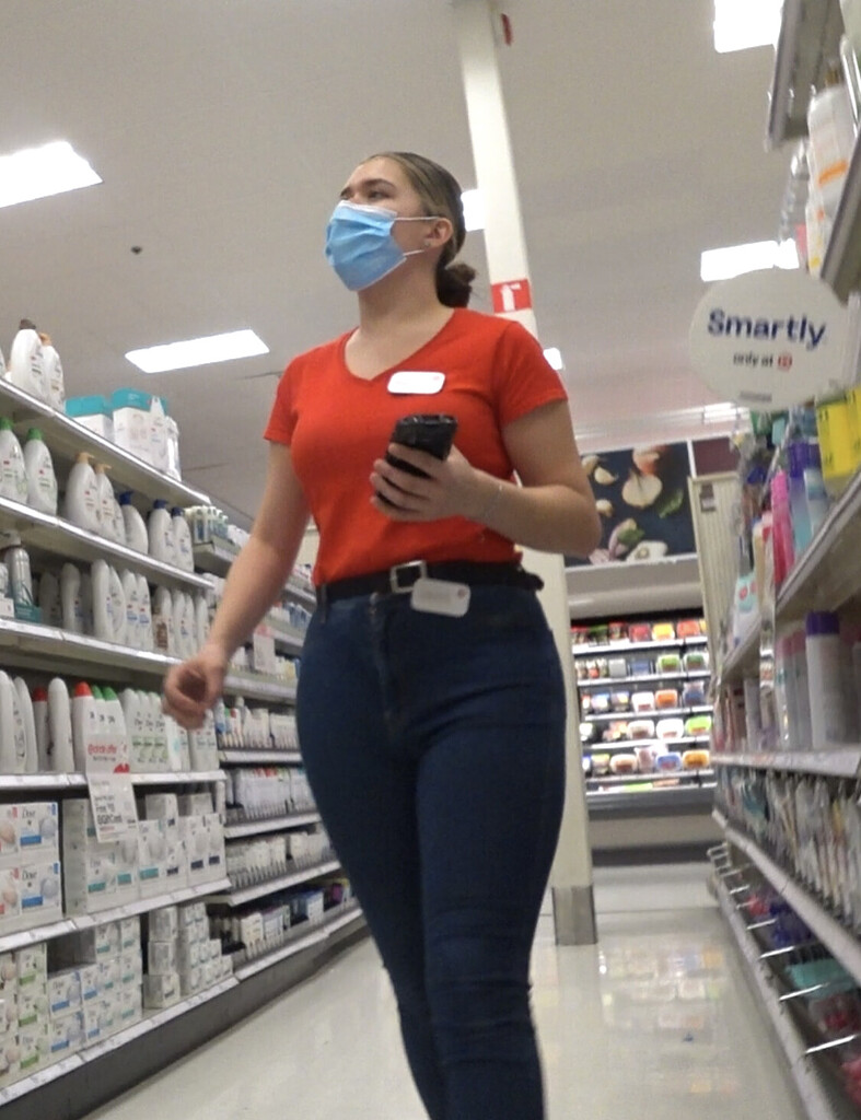Tight Target Worker🤤 - Tight Jeans - Forum