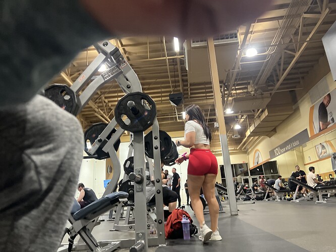 Gym goddesss 🥵 wow - Spandex, Leggings & Yoga Pants - Forum