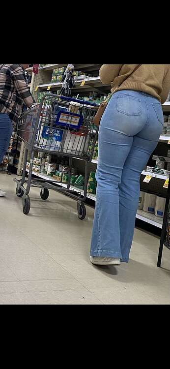First Post Absolutely Filled Jeans 🍑🍑 Tight Jeans Forum