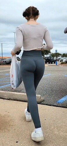 Teen in tight gray legging very close upshot! 💣 - Spandex, Leggings ...