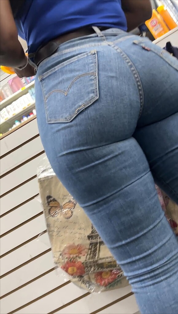 Juicy Nut Buster In Jeans Oc Tight Jeans Forum