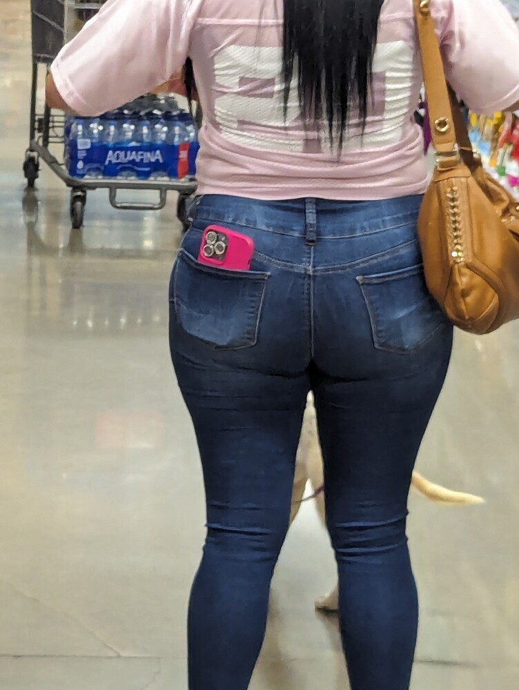 Hello kitty tramp stamp - Tight Jeans - Forum