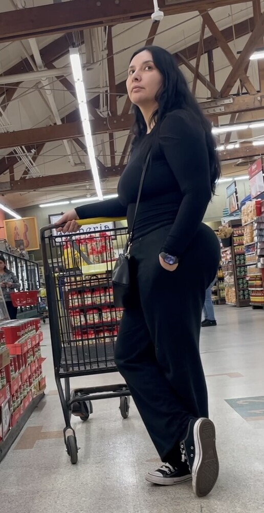 Latina Nice Ass BBL - ass - Forum