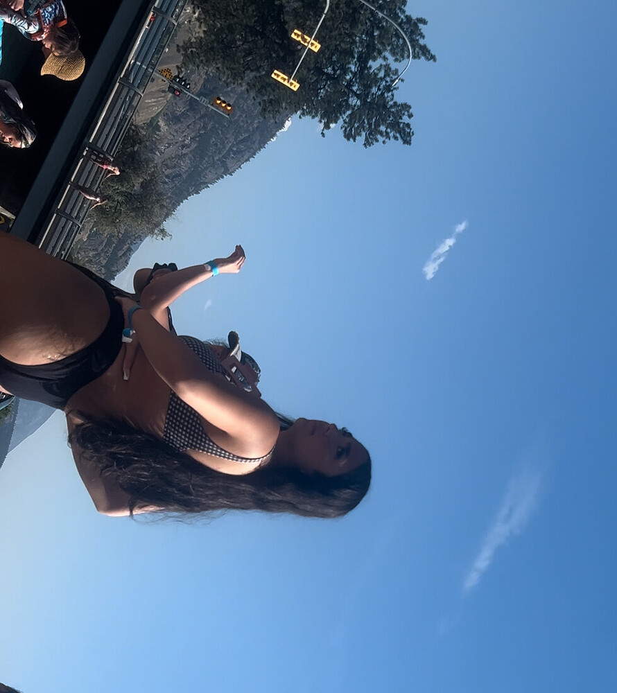 ARAB BADDIE IN BIKINI (OC) *Caught me* - Beach & Bikini - Forum