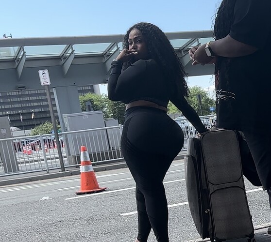 Ebony BBL from airport series ( OC ) - Spandex, Leggings & Yoga Pants ...