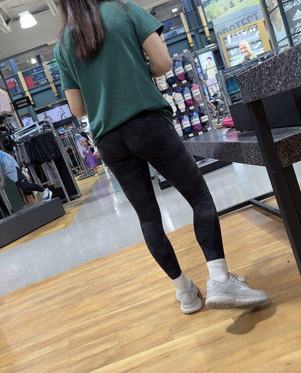 Super cute DSG Worker in tight black leggings. My favorite catch yet ...