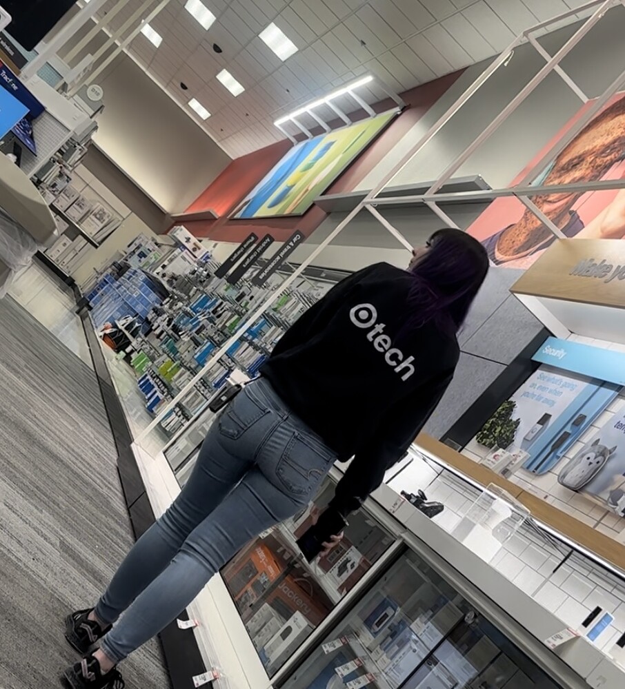 Goth Target Worker with a perfect tight ass - Tight Jeans - Forum