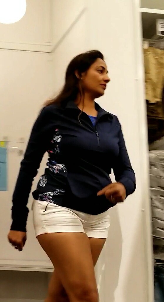 Rare To See In An Indian Miif In Shorts Oc Video Page 2 Short Shorts And Volleyball Forum