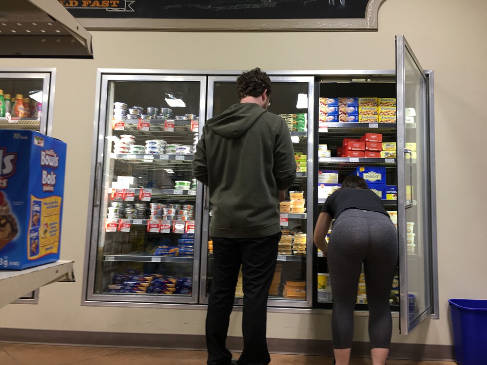 THICK grocery store worker - Spandex, Leggings & Yoga Pants - Forum