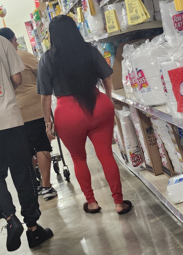 Out In The Wild 81 ( Huge BBL in red leggingss) - Spandex, Leggings ...