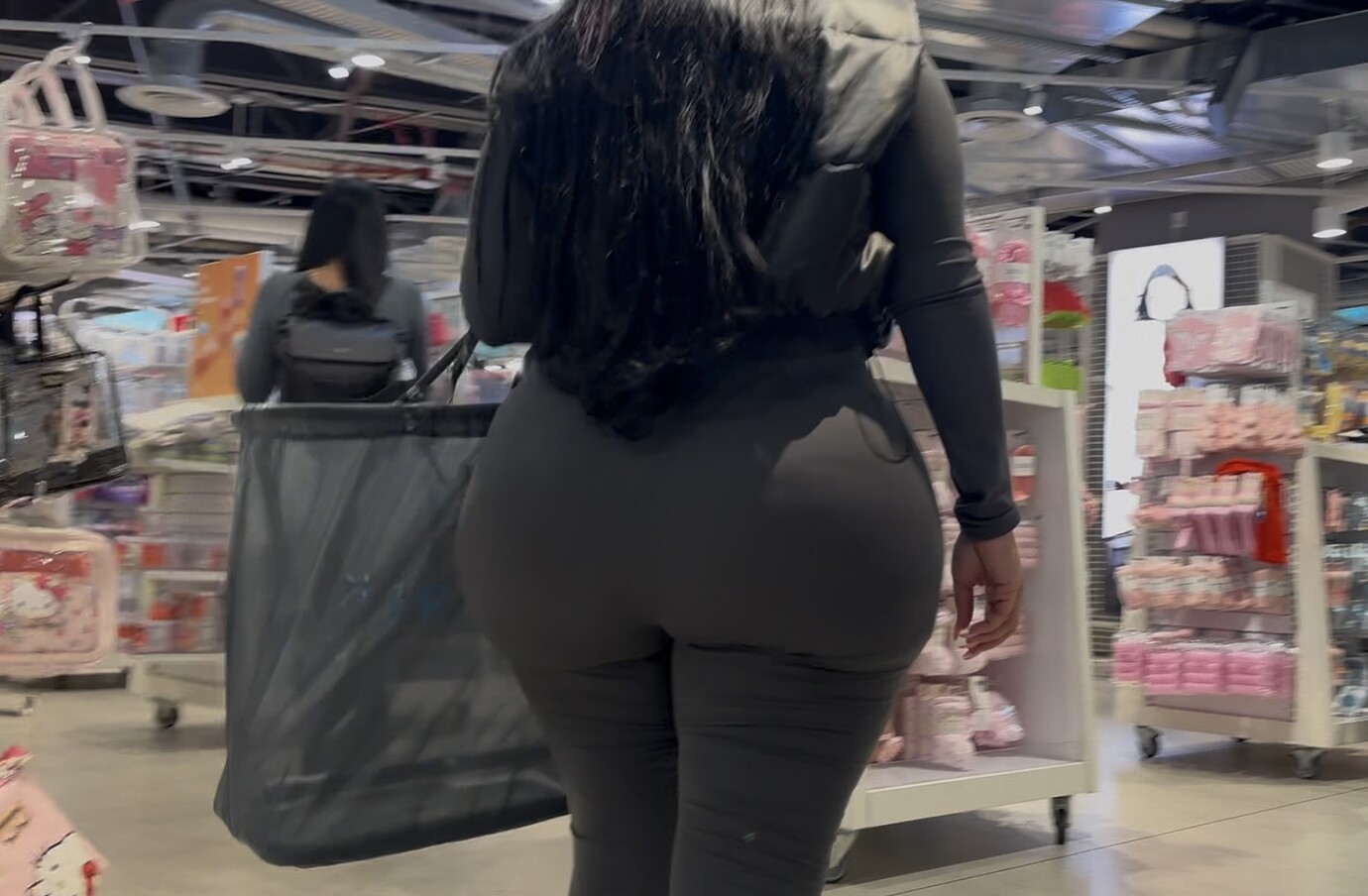 Lob-sided BBL Queen - Spandex, Leggings & Yoga Pants - Forum