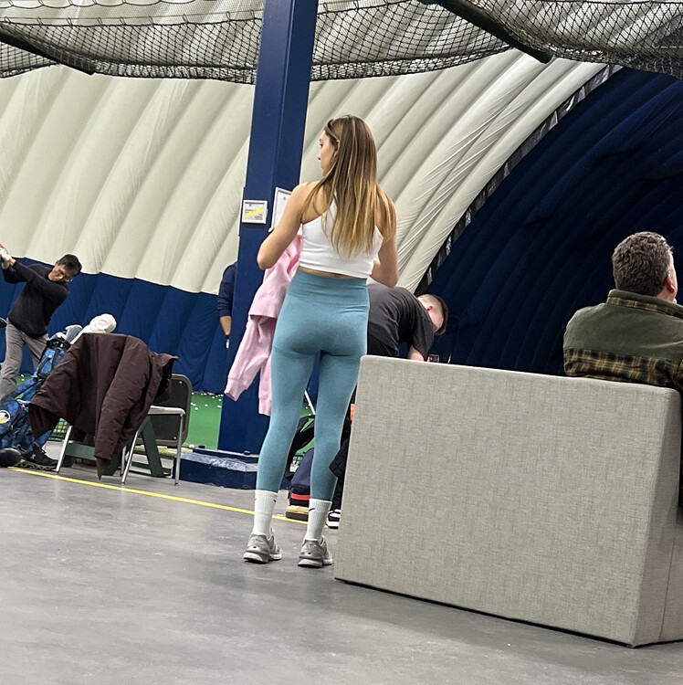 Driving range hottie - Spandex, Leggings & Yoga Pants - Forum