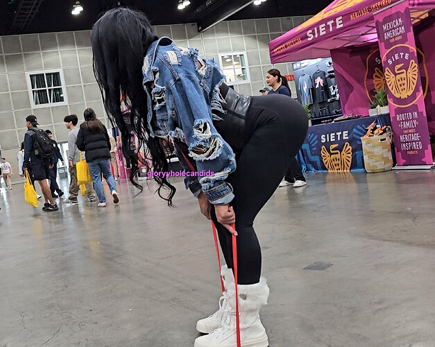 Perky Round FIT Ass [OC] - Spandex, Leggings & Yoga Pants - Forum