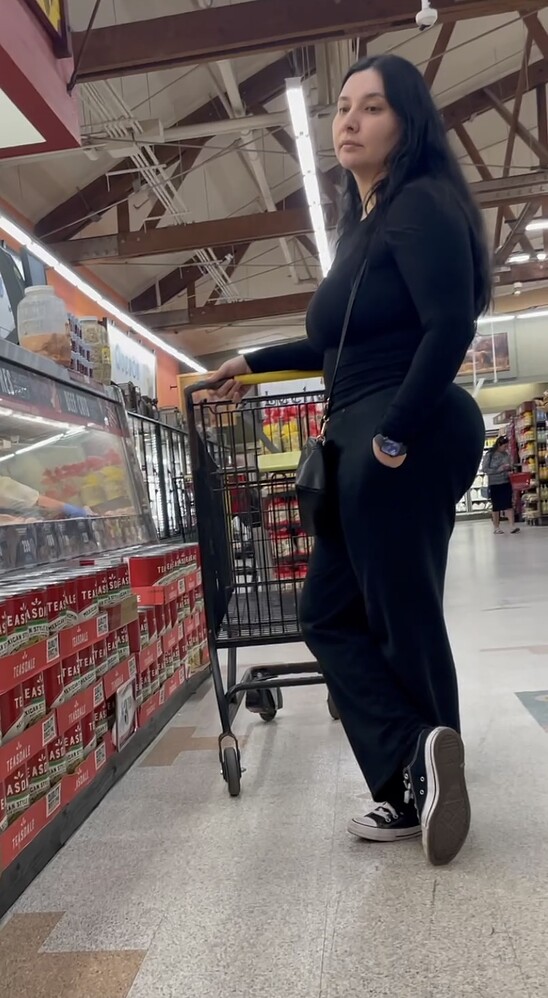 Latina Nice Ass BBL - ass - Forum