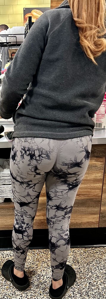 Scrunch buns all in the lense+ (a bonus set of fine cheeks in tight ...