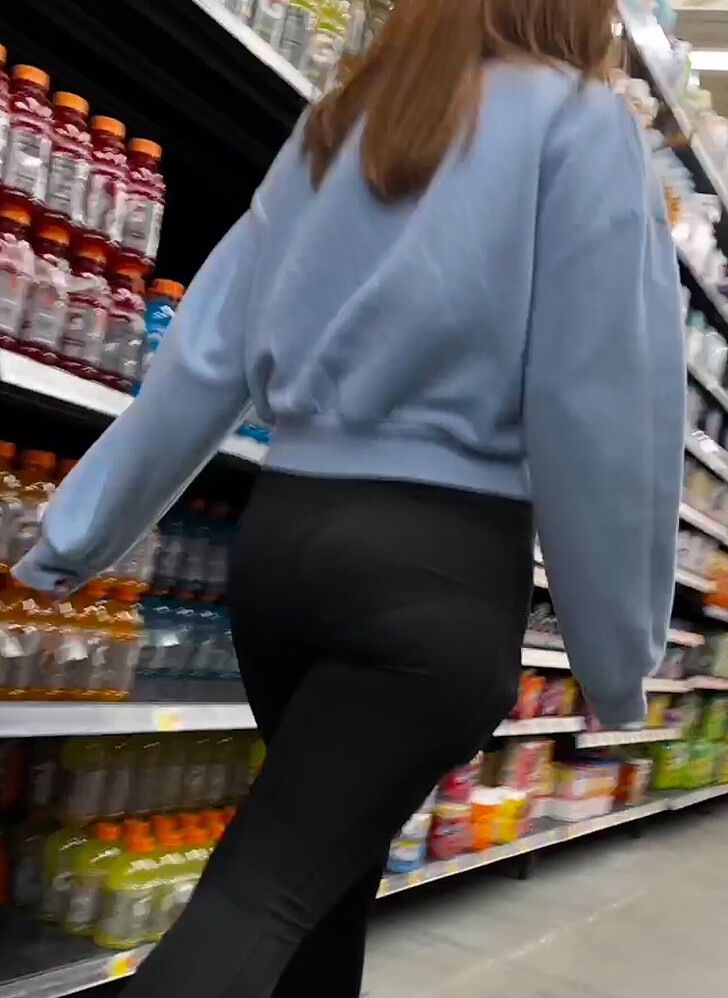 Walmart Shoot (OC) - ass - Forum