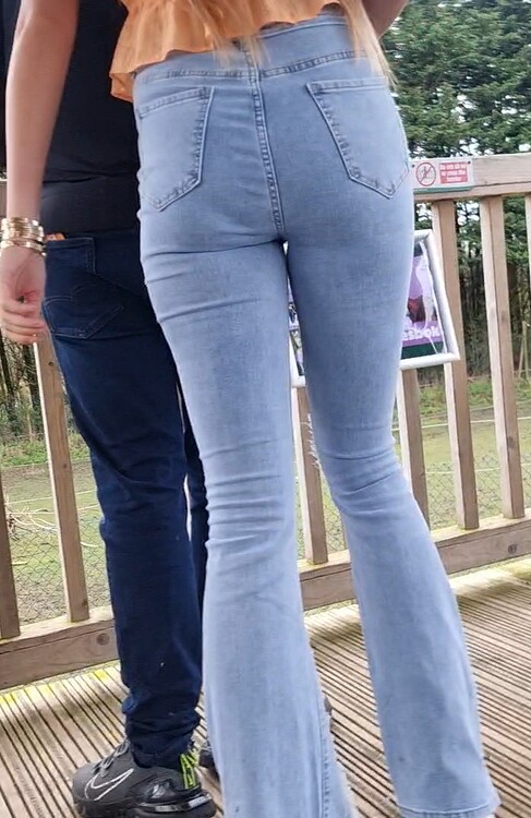 Tight jeans vpl - Tight Jeans - Forum
