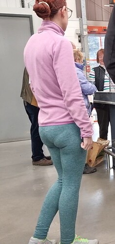 VPL in leggings - Spandex, Leggings & Yoga Pants - Forum