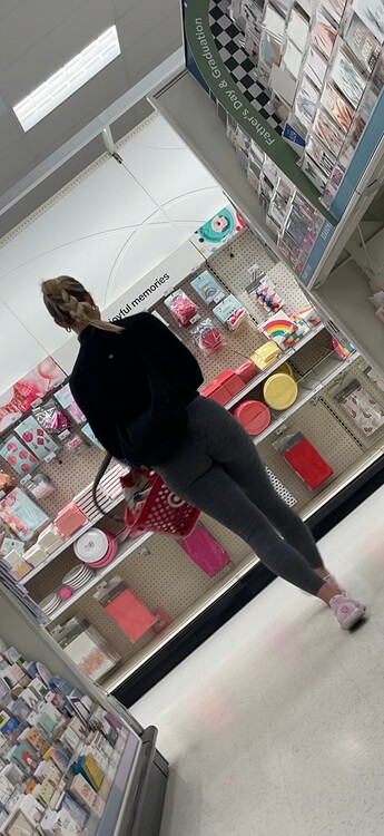 Blonde baddie at target ! Tight leggings - Spandex, Leggings & Yoga ...