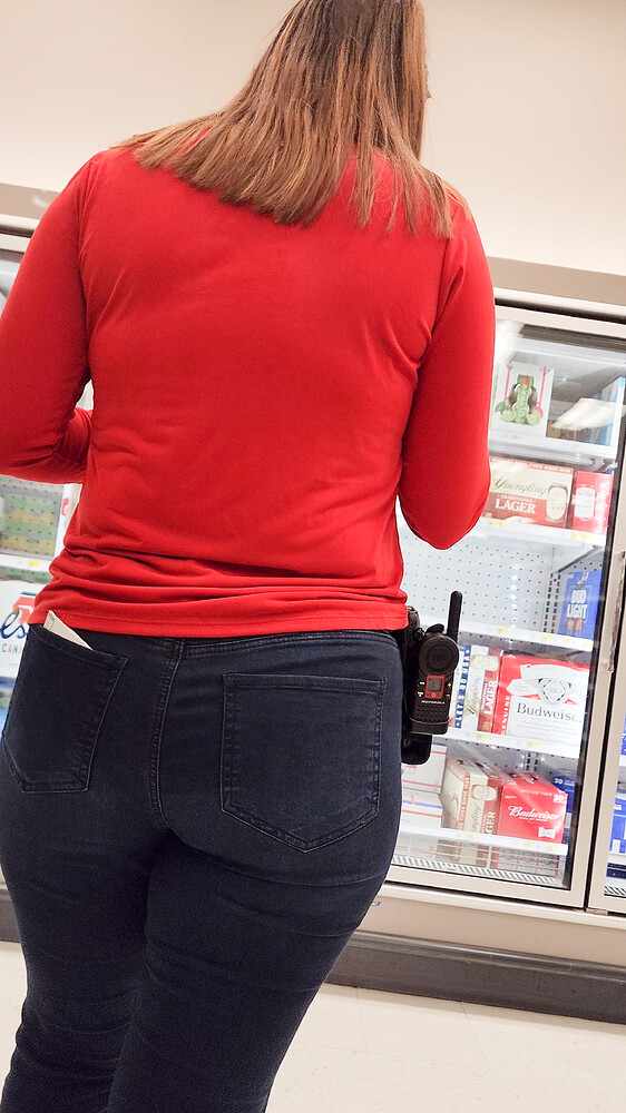 Target PAWG Team Lead - Leads me behind her Juicy N' Thick Badunka-dunk ...