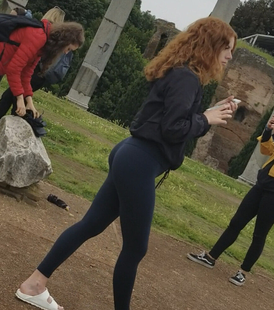 Gorgeous Redhead Teen And Friend 😍 Spandex Leggings And Yoga Pants Forum