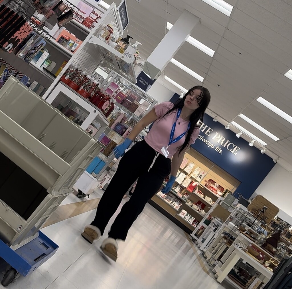 Possible candidate to replace my favorite Marshalls employee - Forum