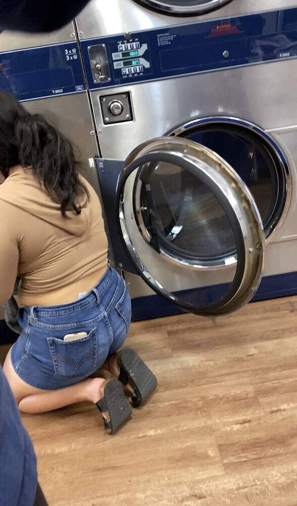 *TEEN in short shorts w/ VPL wedgie bending over!😋😘 (Pt.2) - Short ...