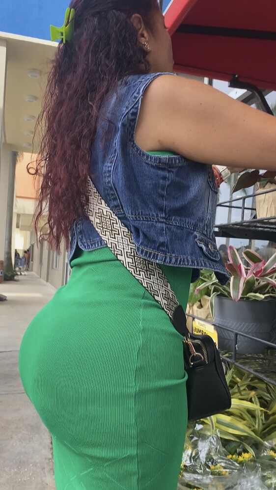 Monster bbl redhead latina - ass - Forum