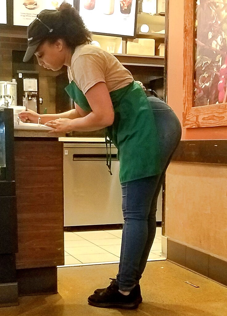 Starbucks baddie with a booty (OC) - Forum