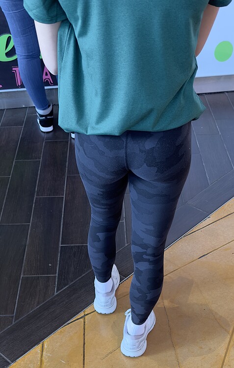 Super cute DSG Worker in tight black leggings. My favorite catch yet ...