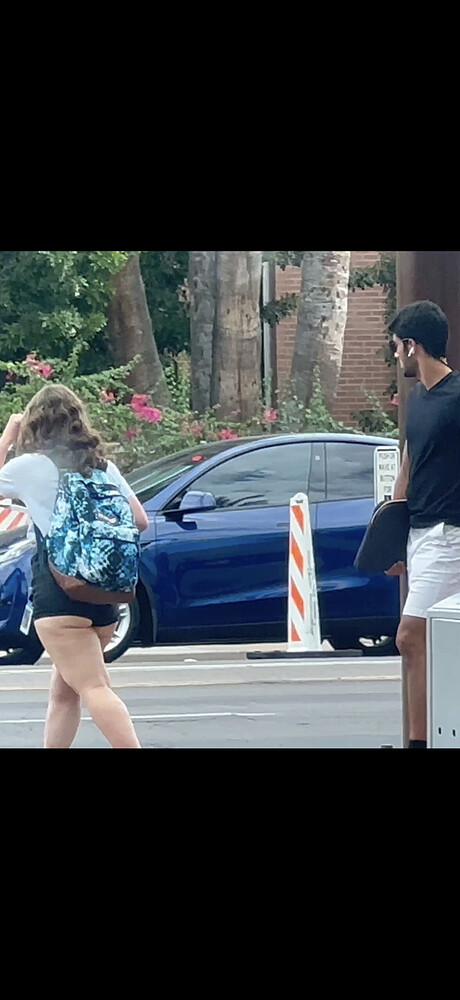 More cheeky college girls - Short Shorts & Volleyball - Forum