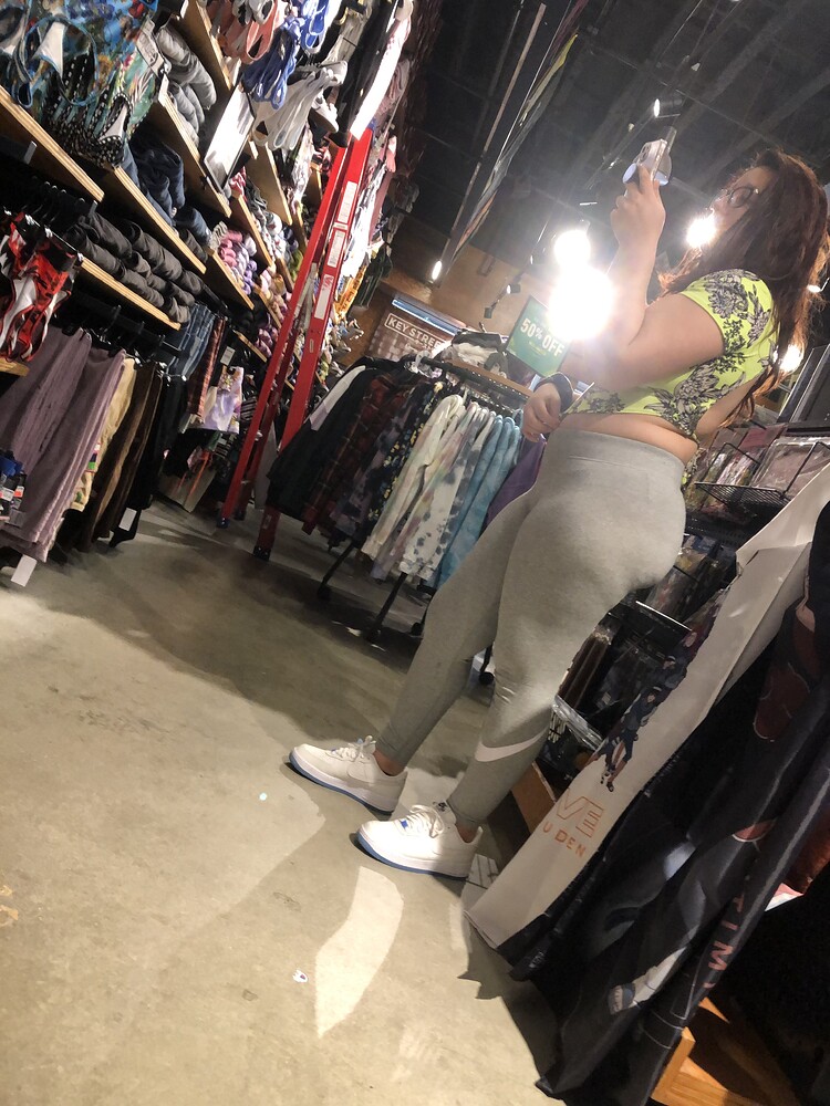 PAWG Thickums - Spandex, Leggings & Yoga Pants - Forum