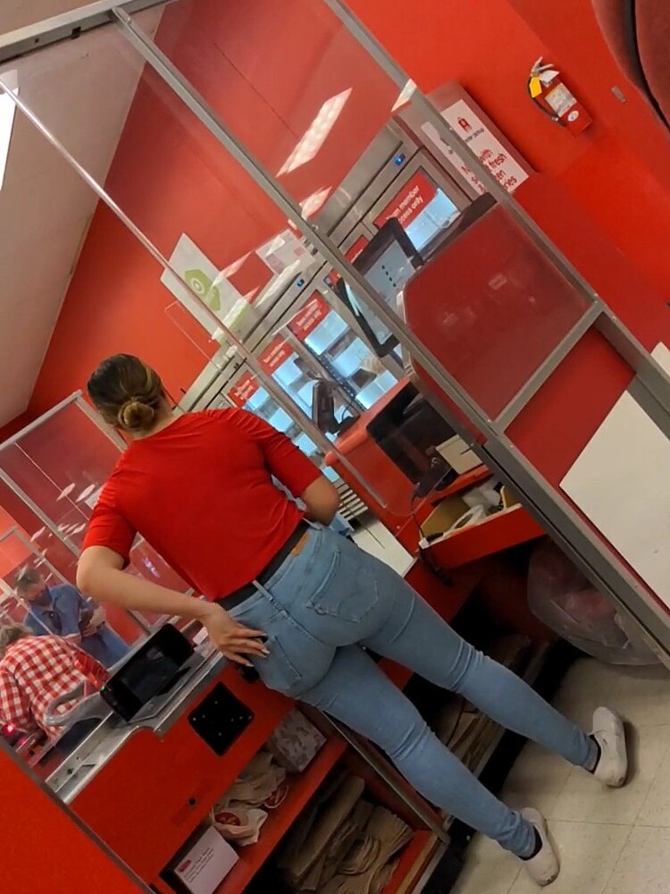 Target cashier with booty in tight jeans - Tight Jeans - Forum